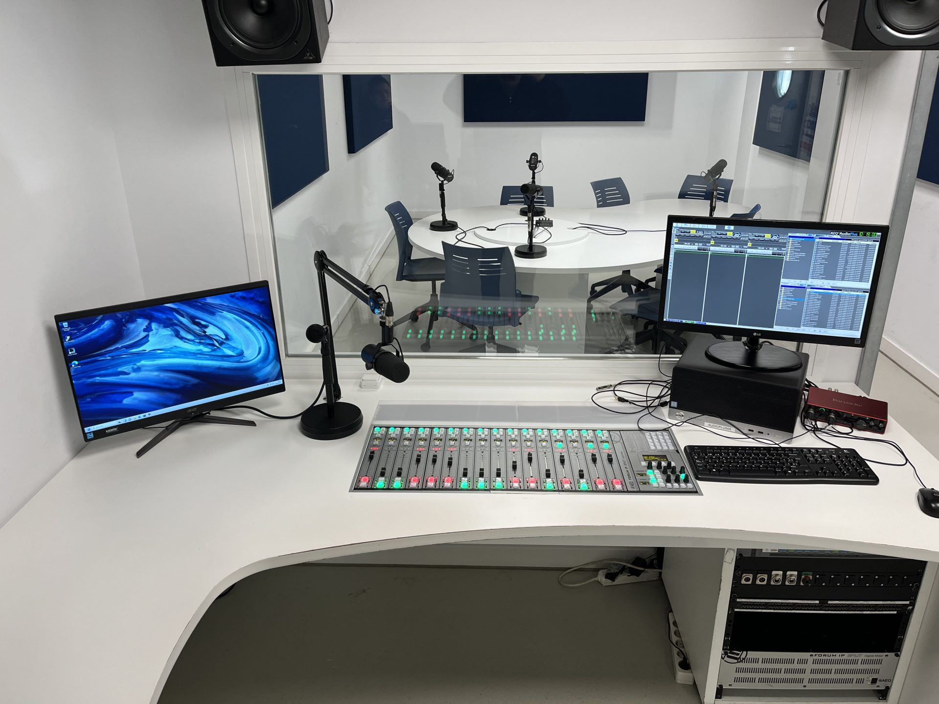 AEQ AudioPlus promotes technological innovation at Francisco de Vitoria ...